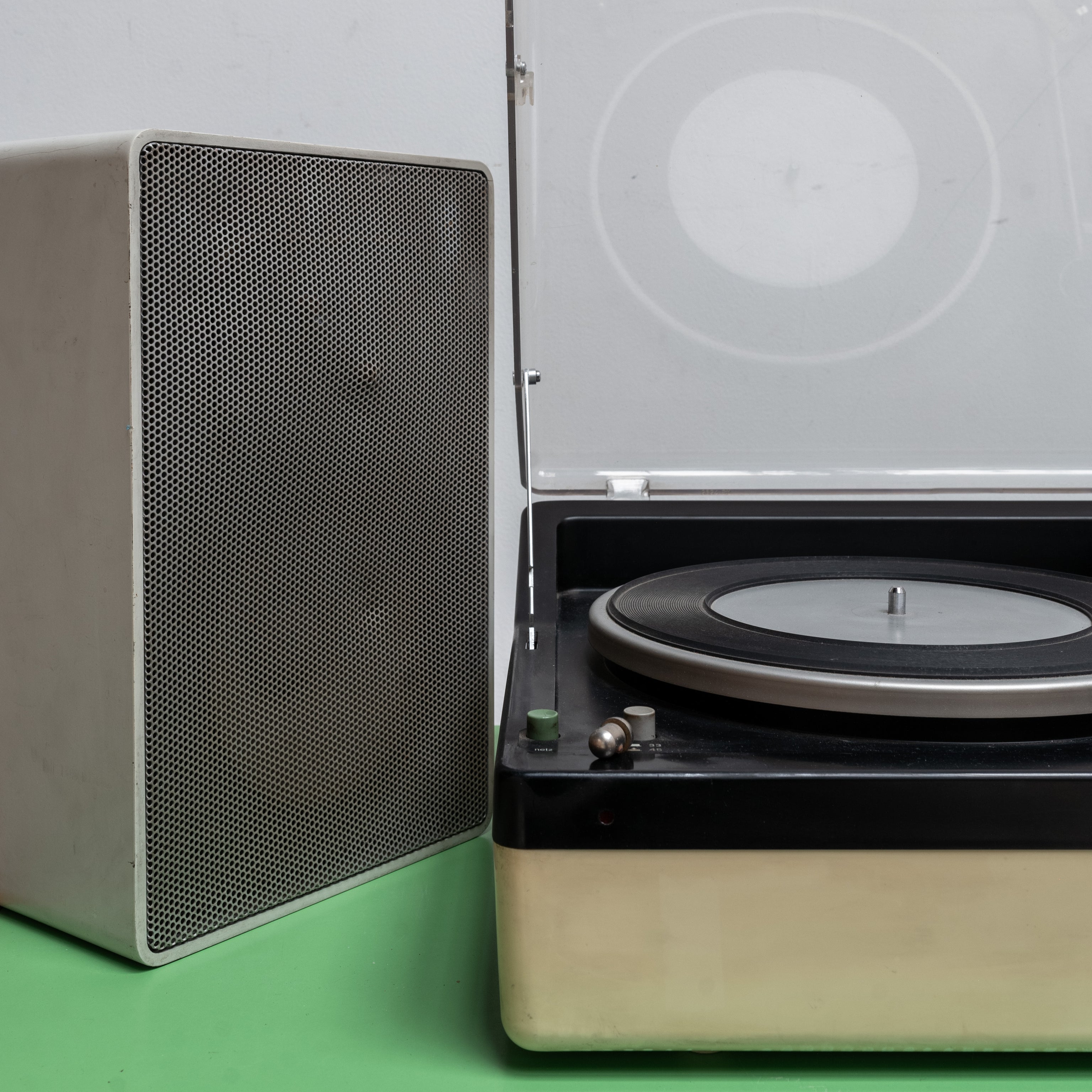 Braun Audio System "Cockpit 250" by Dieter Rams for Braun – Archeologie ...